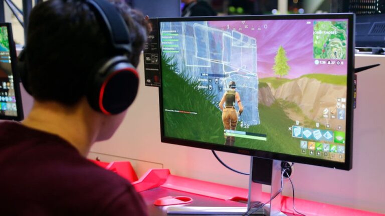 Best Fortnite System Requirements and Gaming Gears in 2025